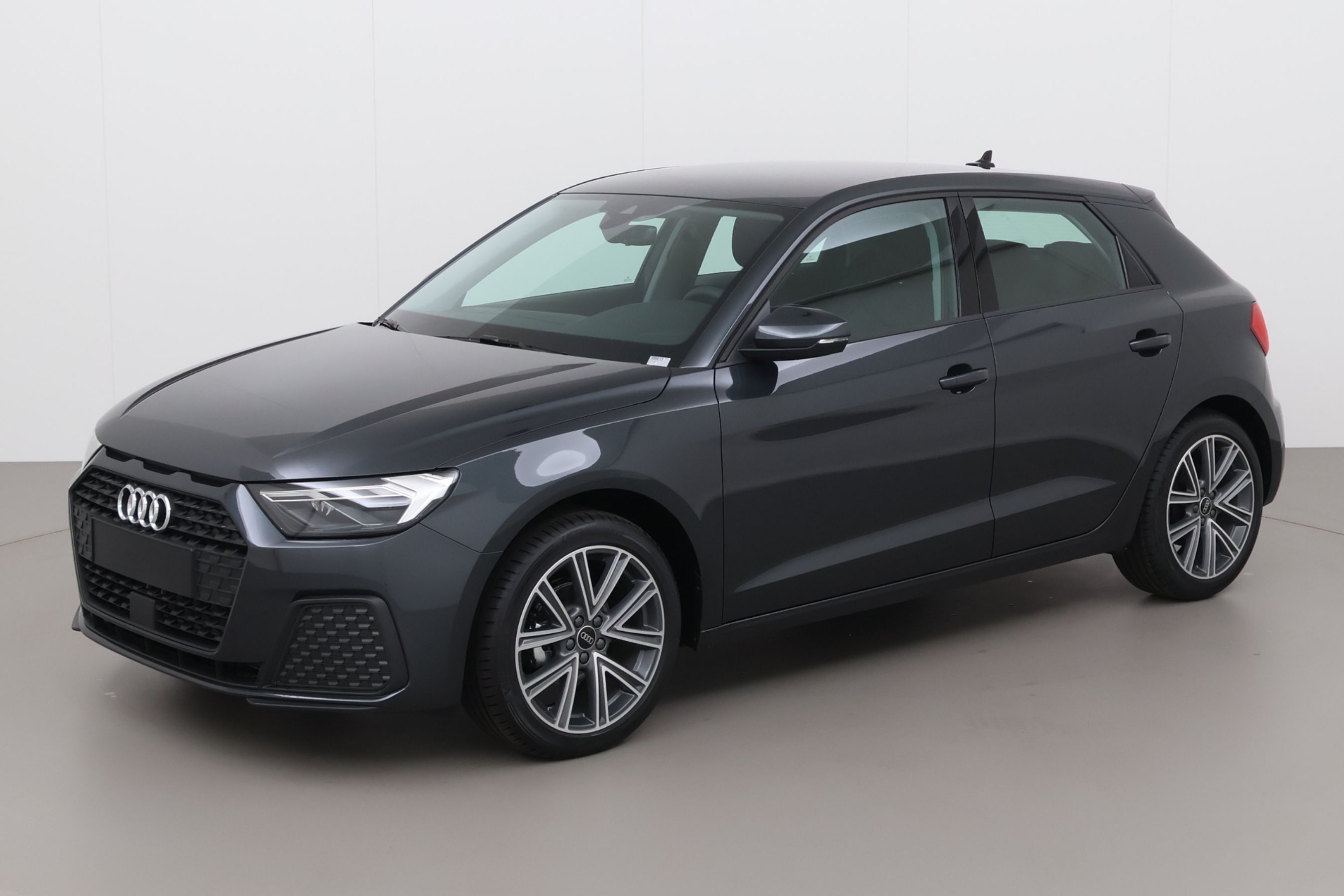 Audi A1 sportback neuve - tfsi attraction 95 - 5 portes - Essence ...