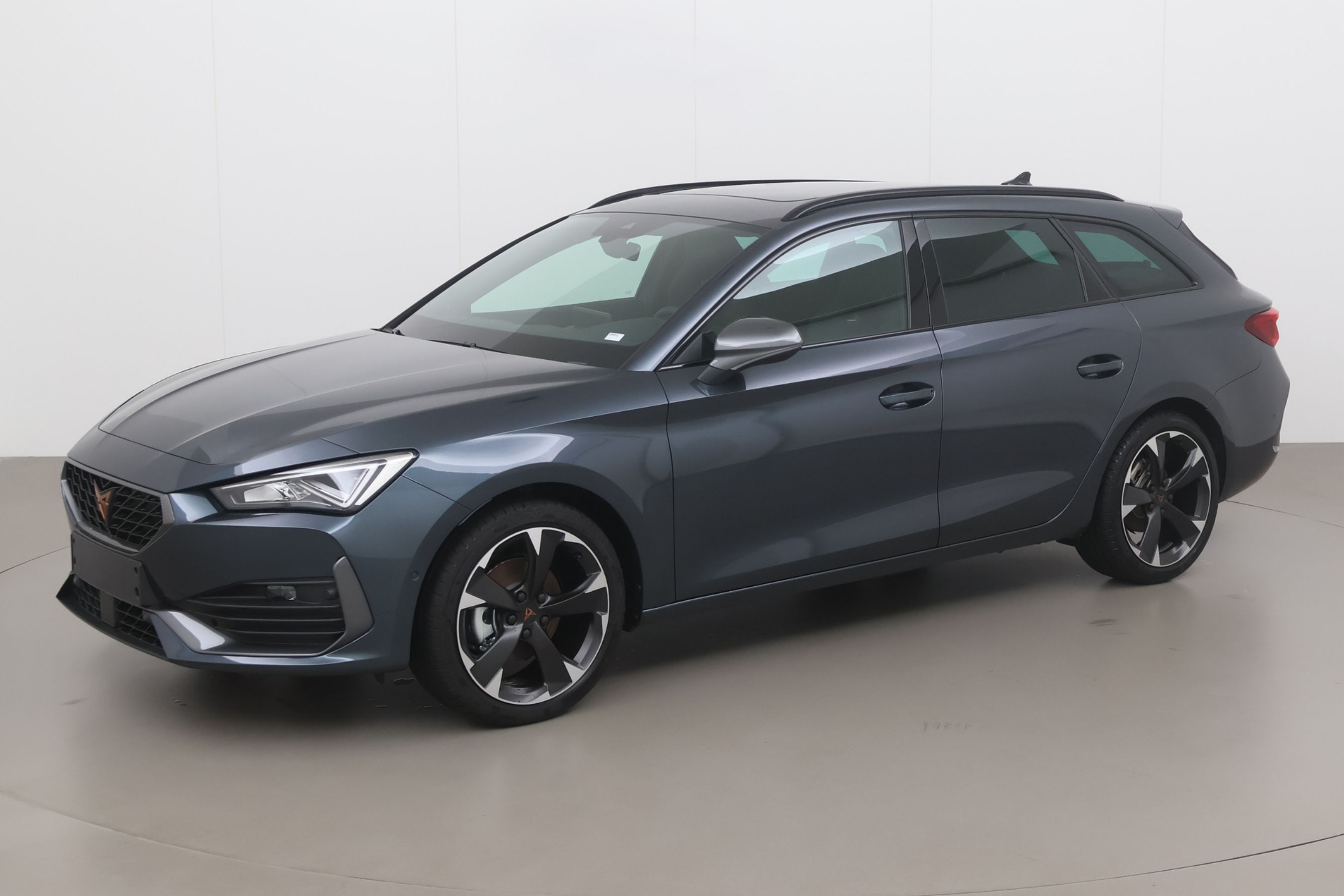 CUPRA Leon ST neuve - etsi 150 AT - 5 portes - Micro-hybride essence ...