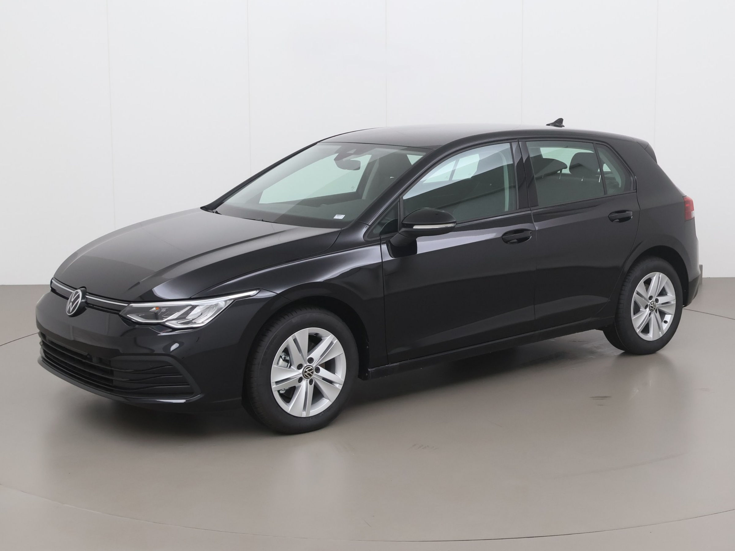 Volkswagen Golf VIII neuve - TSI life 110 - 5 portes - Essence - 251820 ...