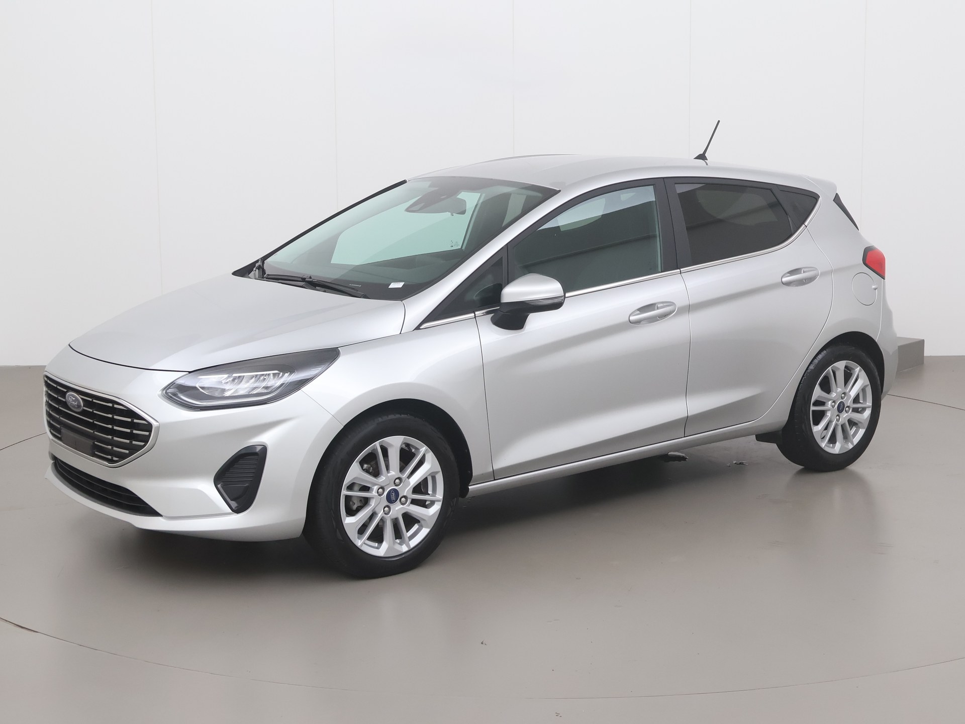 Tweedehands Ford Fiesta - ecoboost titanium 100 - 5-deurs - Benzine ...