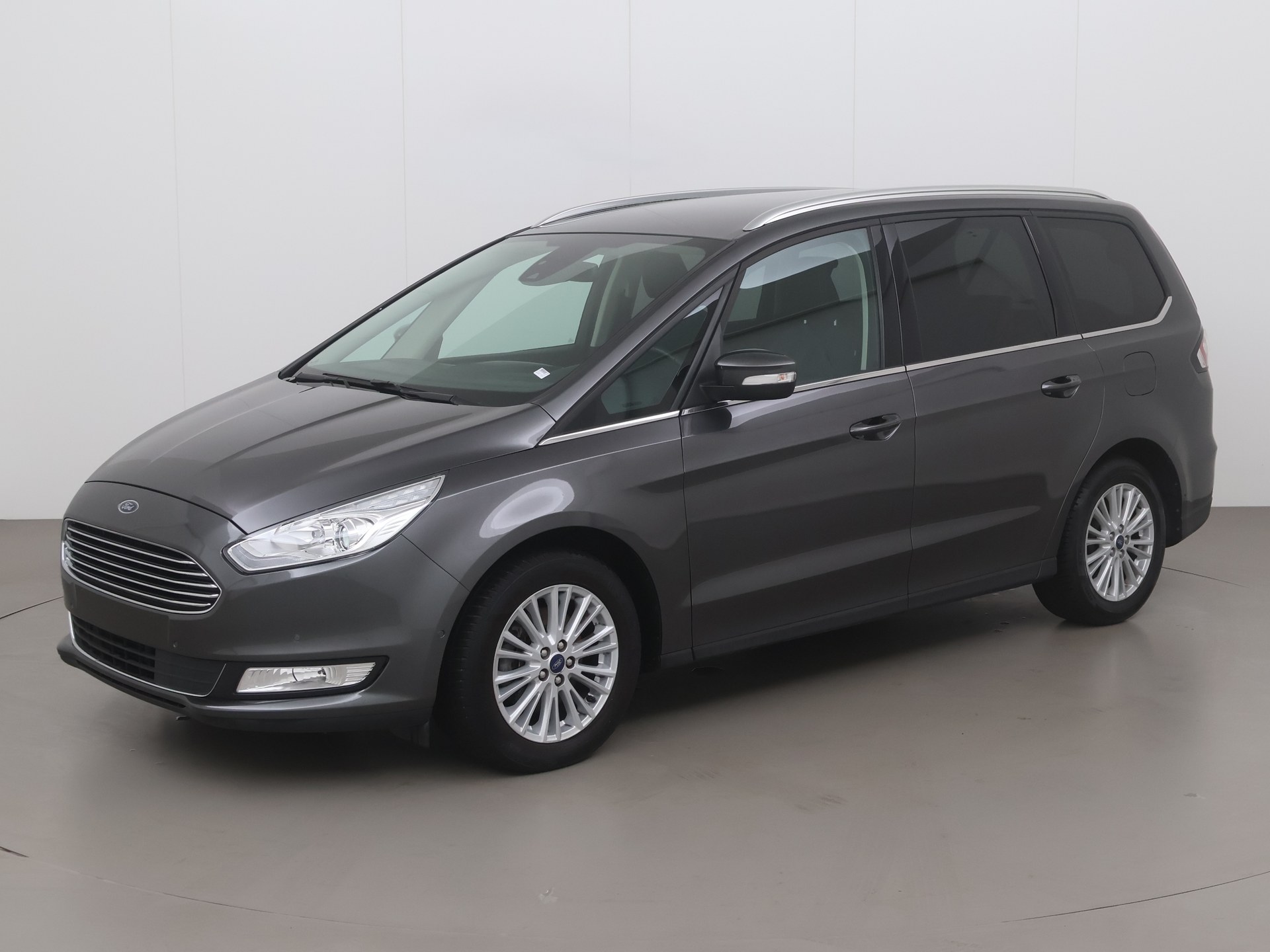 Ford Galaxy d’occasion reconditionnée - tdci titanium 150 - 5 portes ...