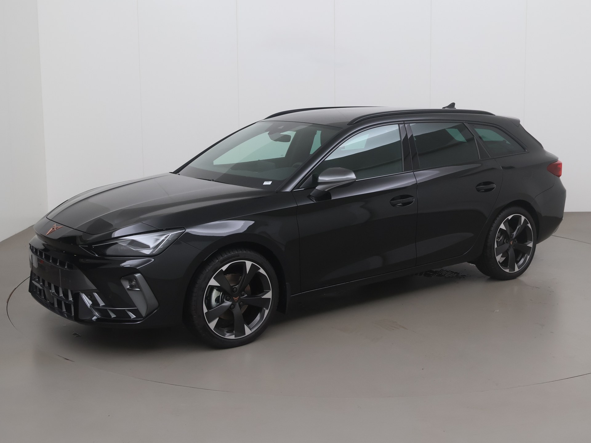 CUPRA Leon ST neuve - etsi business 150 AT - 5 portes - Micro-hybride ...