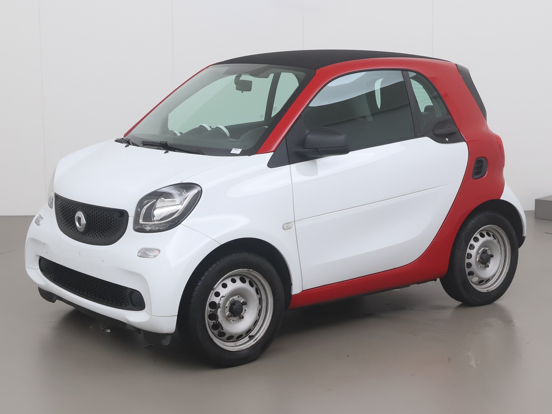 Smart Fortwo Coupe d’occasion reconditionnée - fortwo coupe 1.0i pure ...