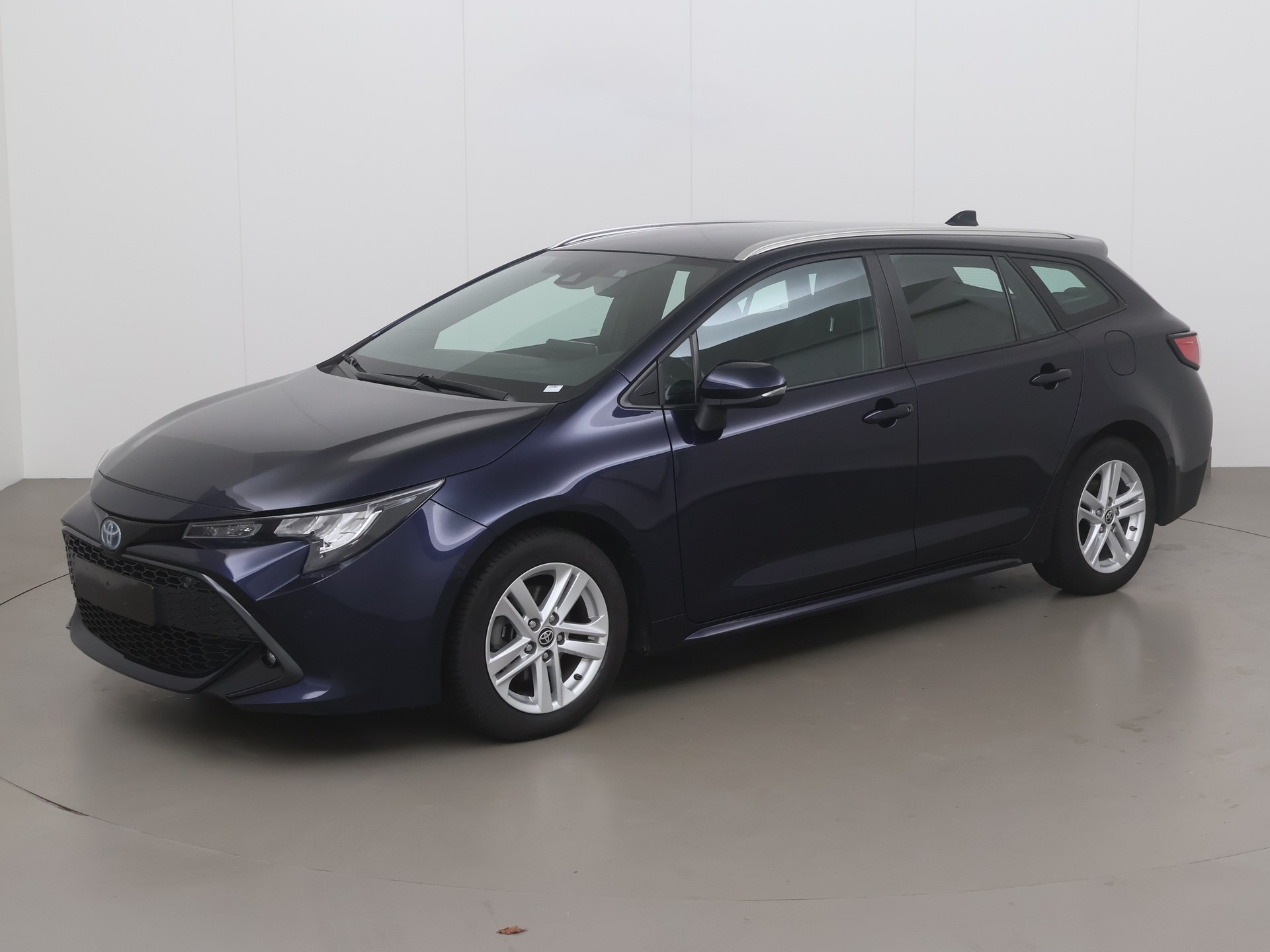 Tweedehands Toyota Corolla Sw - hybrid dynamic 98 AT - 5-deurs - Full ...