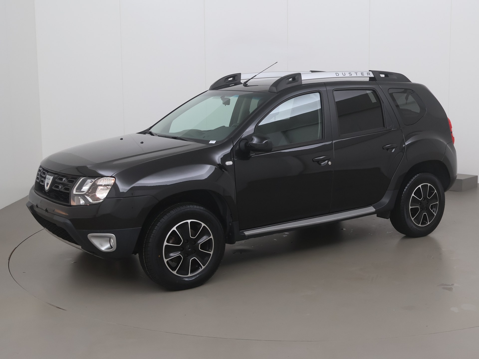 Tweedehands Dacia Duster Phase 2 - duster 1.5 dci 4x2 black shadow edc ...