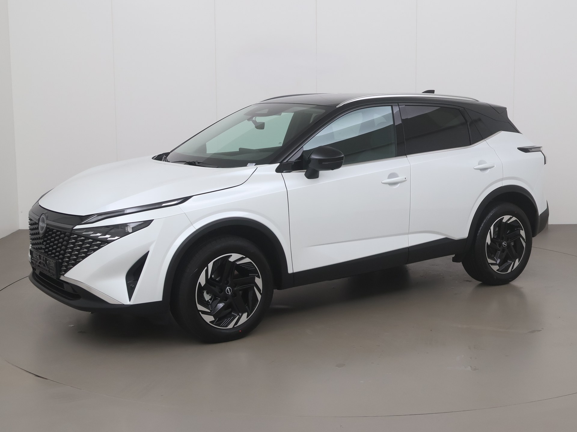 Nissan Qashqai neuve - 1.3 dig-t n-connecta 158 AT - 5 portes - Micro ...