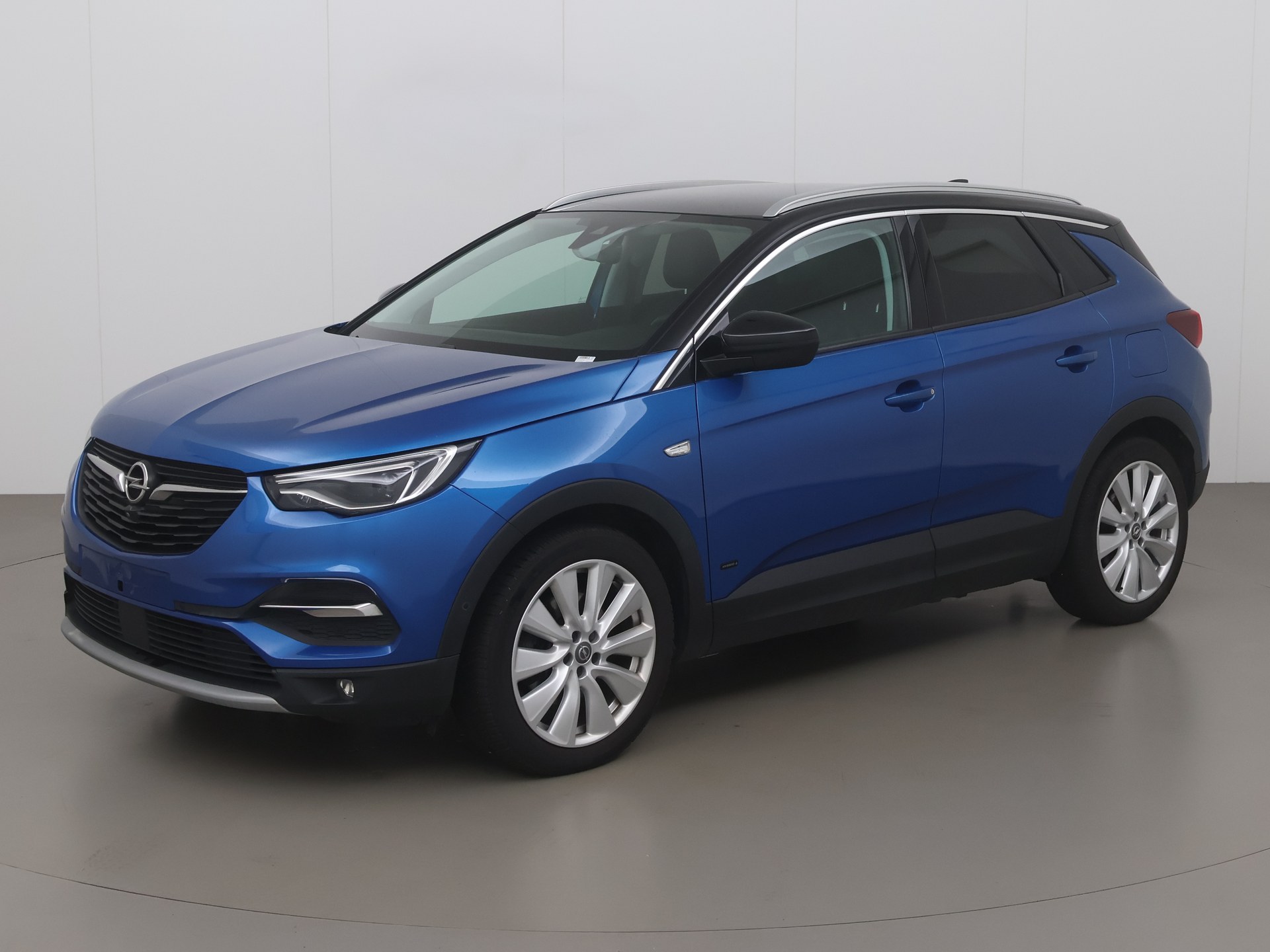 Tweedehands Opel Grandland X - ultimate 200 AT - 5-deurs - Plug-in hybride benzine - 300872 ...