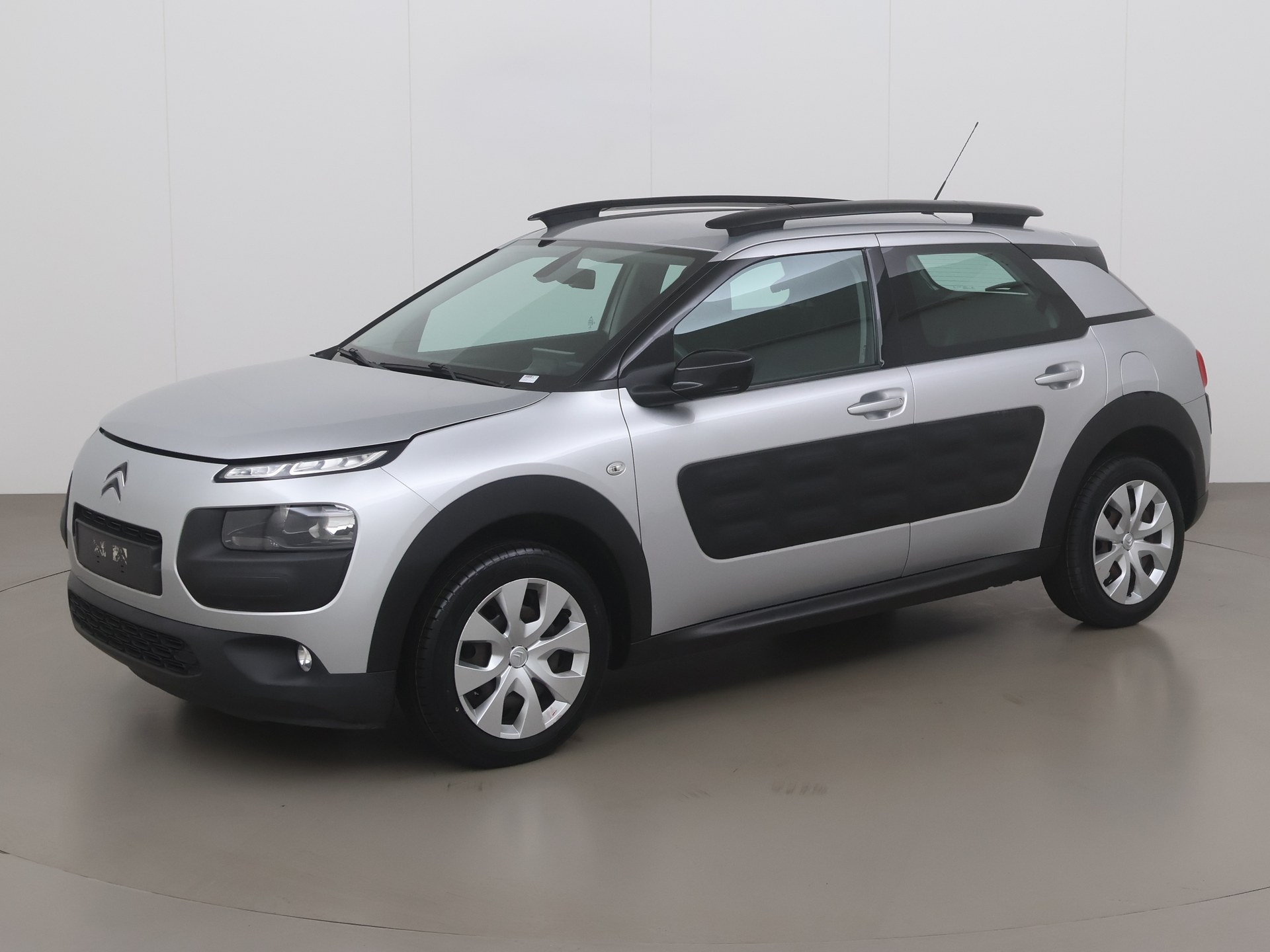 Tweedehands Citroen C4 Cactus - c4 cactus 1.2 puretech feel etg 82 AT ...