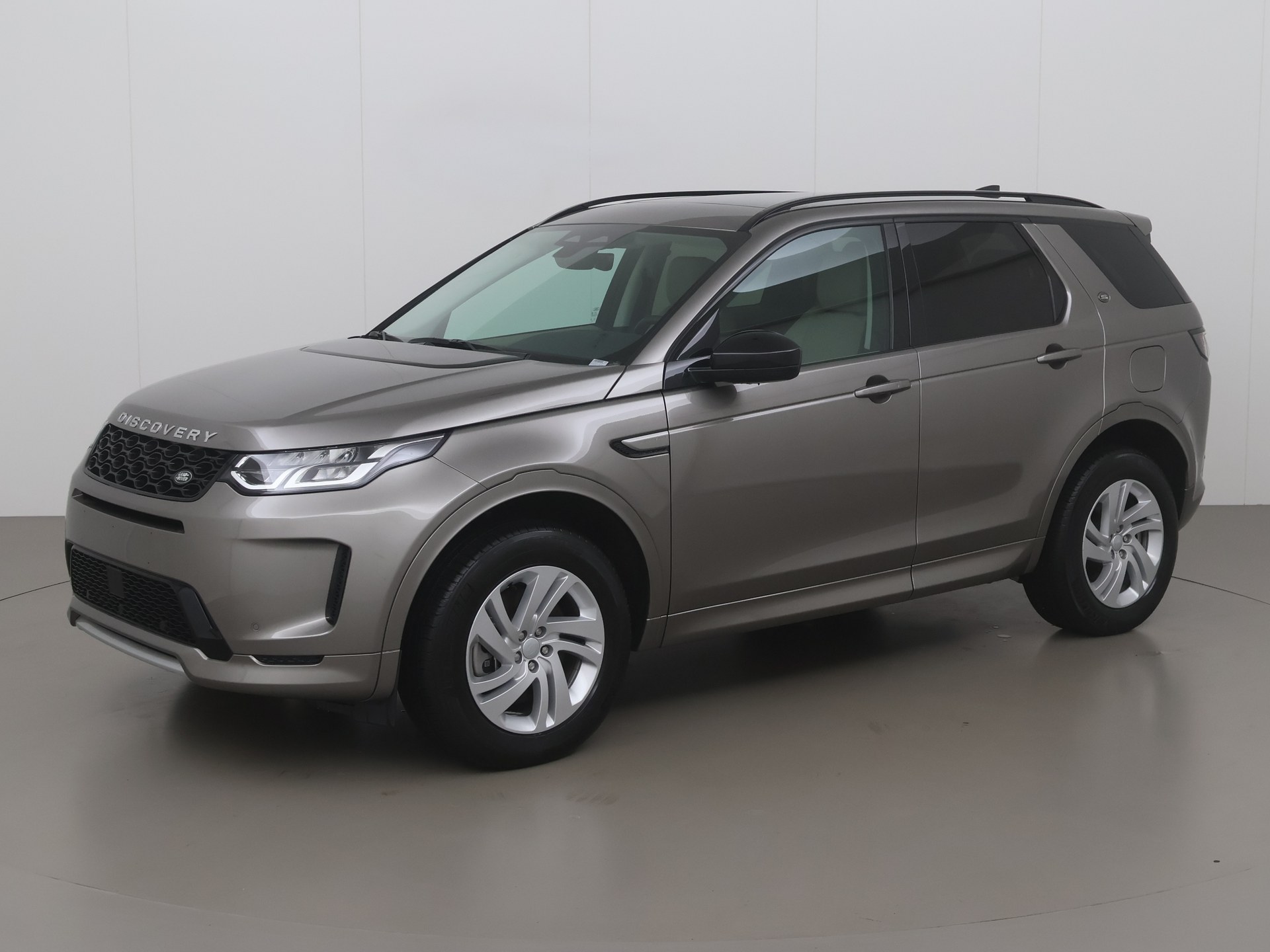 Tweedehands Land Rover Discovery Sport - 1.5 turbo phev AWD 147 AT - 5 ...