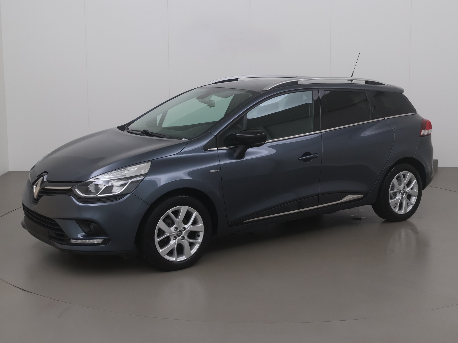 Tweedehands Renault Clio Grandtour IV - TCE cool & sound #2 77 - 5 ...