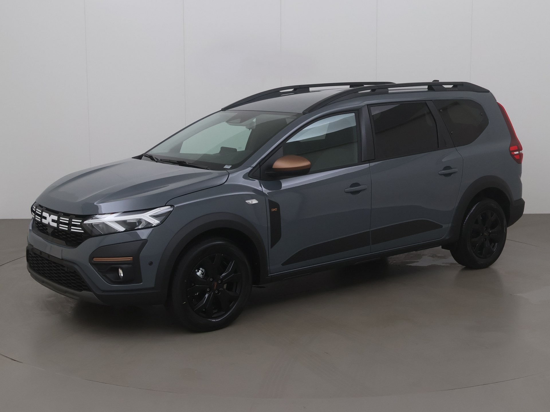 Dacia JOGGER neuve - 1.0 tce extreme 7pl. 110PK - 5 portes - Essence ...