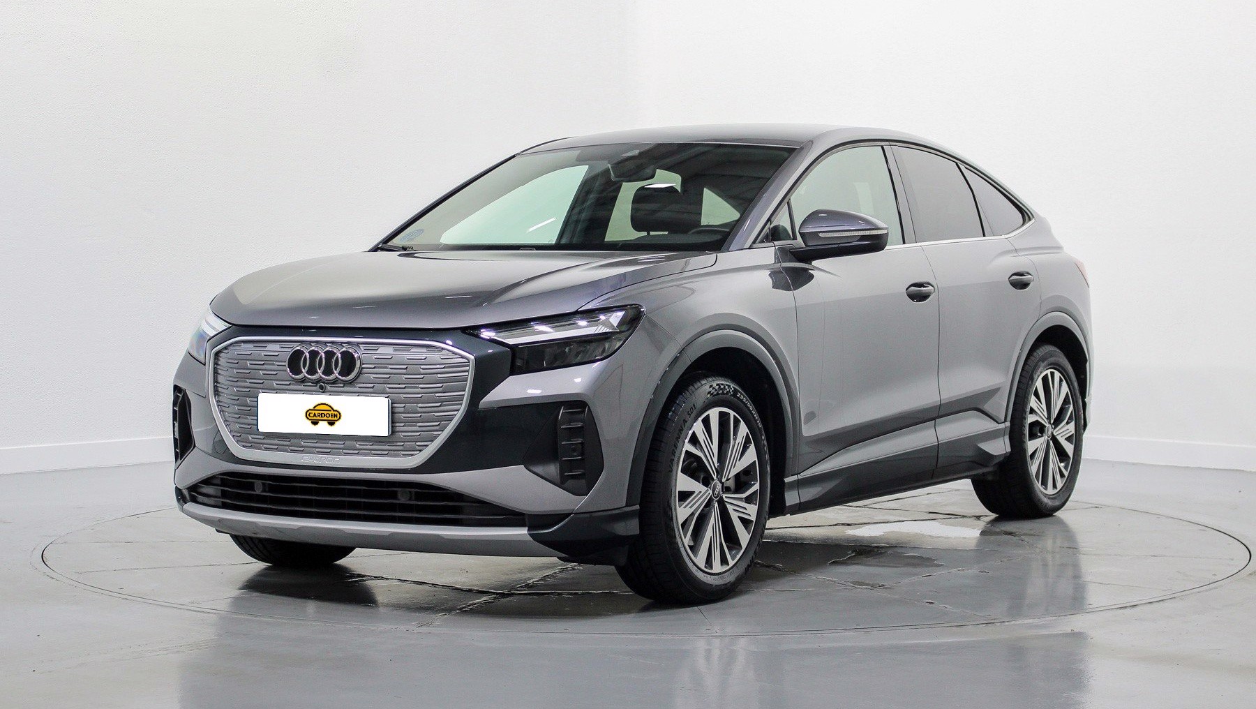 Tweedehands Audi Q4 Sportback E-tron - advanced 204 AT - 5-deurs - Mild ...