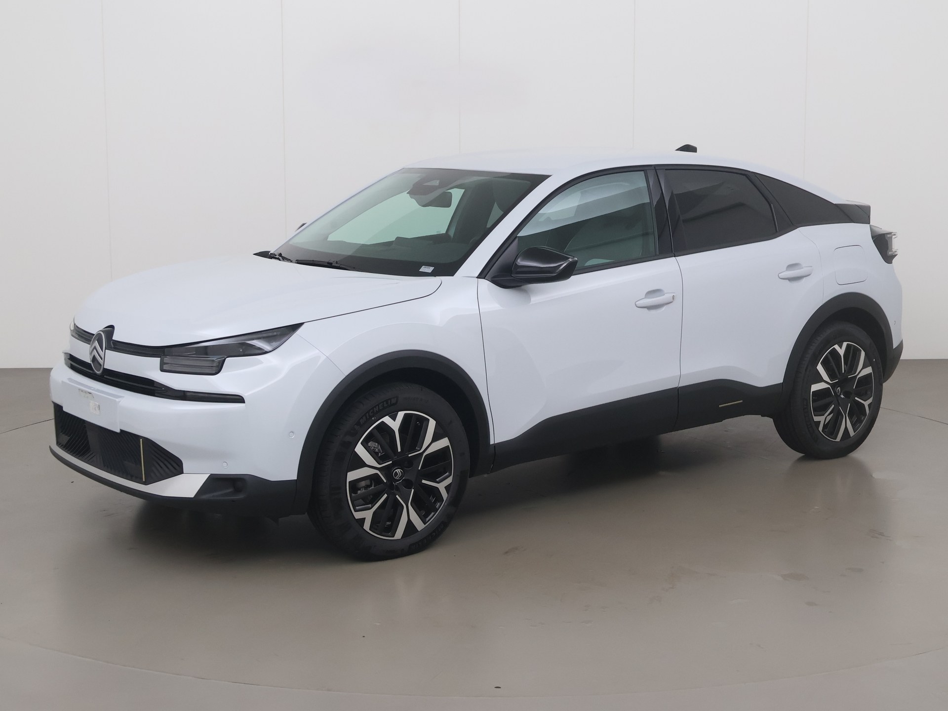 Citroen C4 neuve - 1.2 max 130 AT - 4 portes - Essence - 315943 - Cardoen