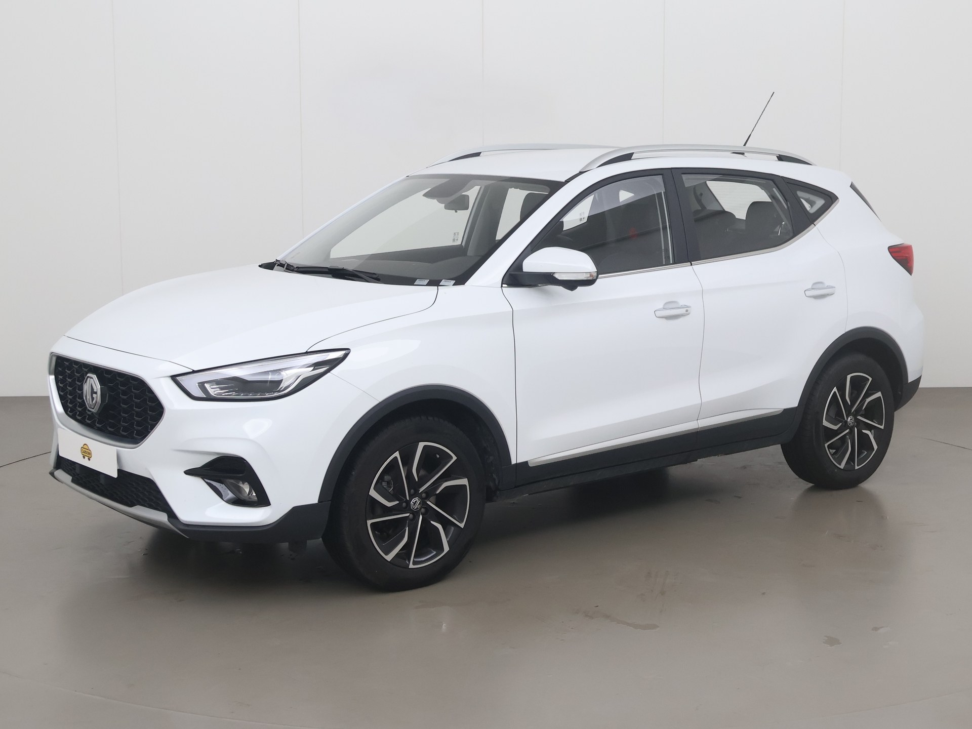 MG Zs d’occasion reconditionnée - t-gdi luxury 112 AT - 5 portes ...