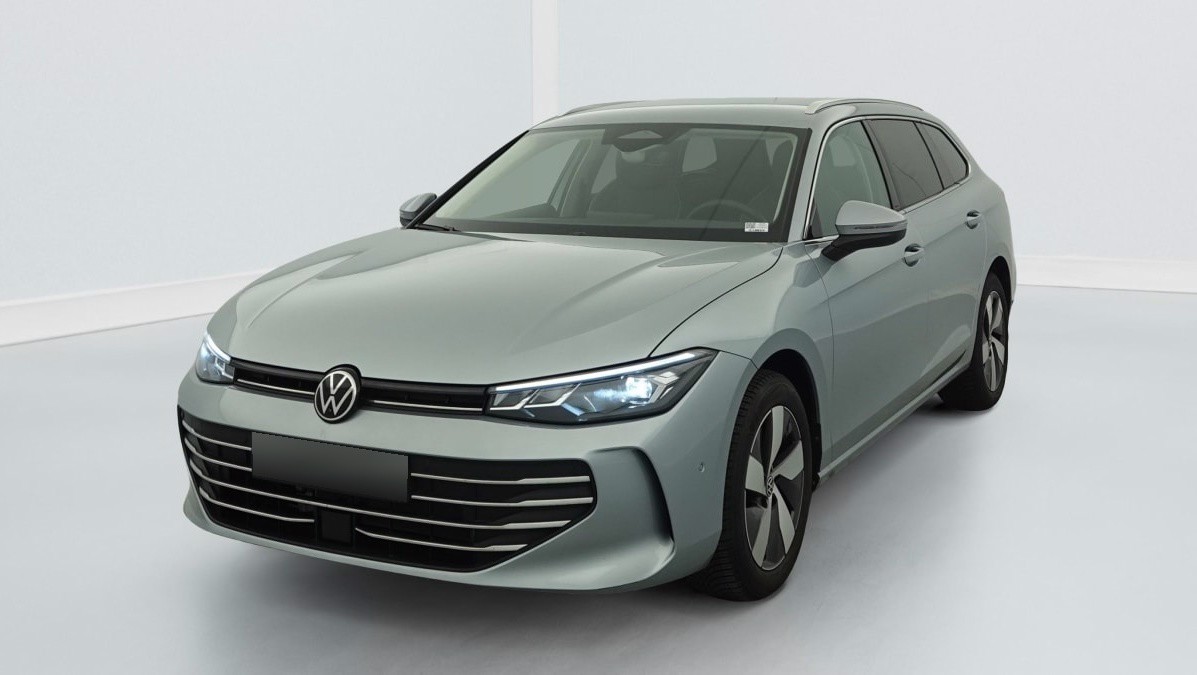 Tweedehands Volkswagen Passat SW - 1.5 etsi opf 150 dsg7 life 150 AT ...