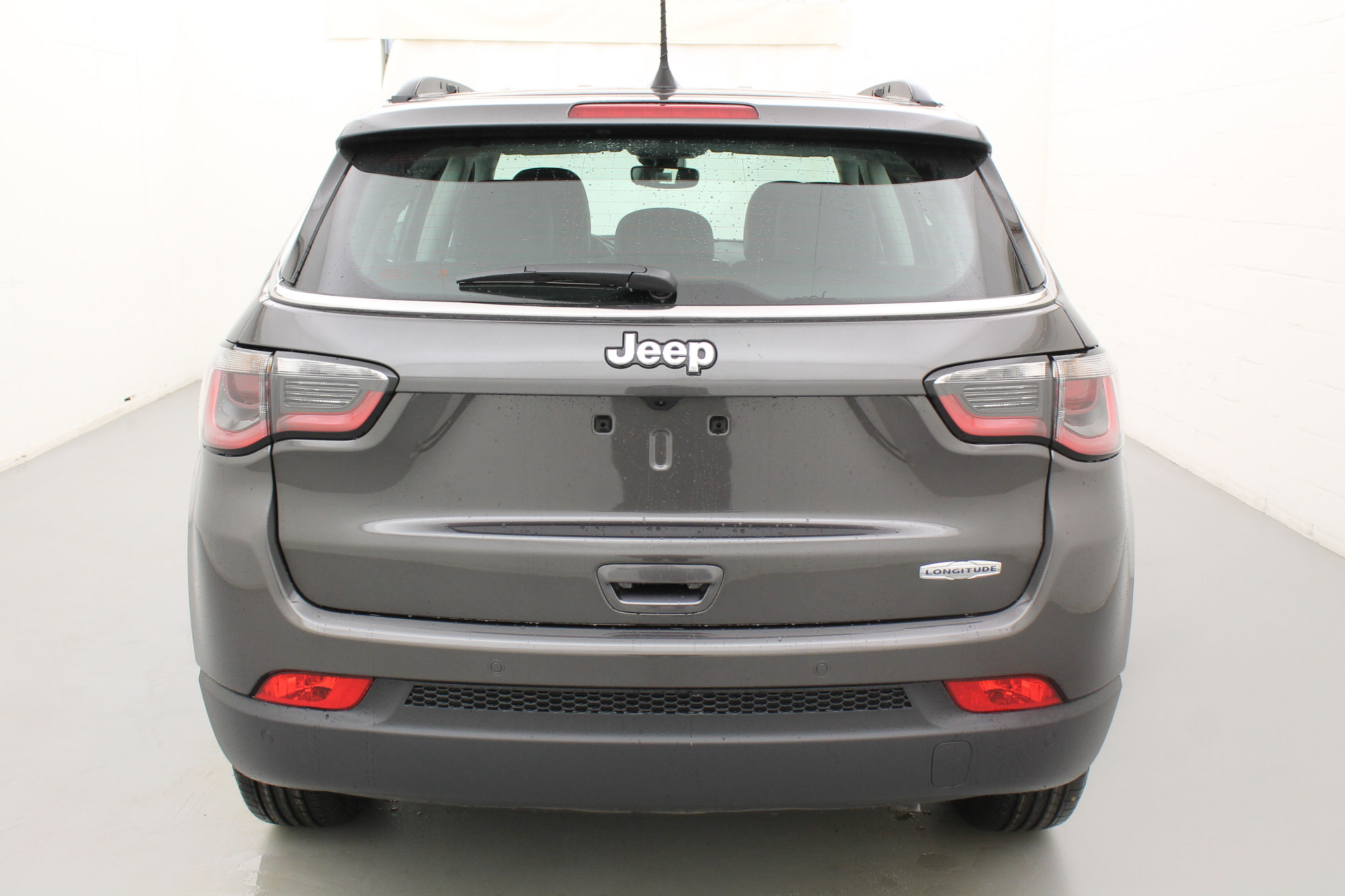 Jeep Compass longitude turbo 140 2WD te koop aan de laagste prijs ...